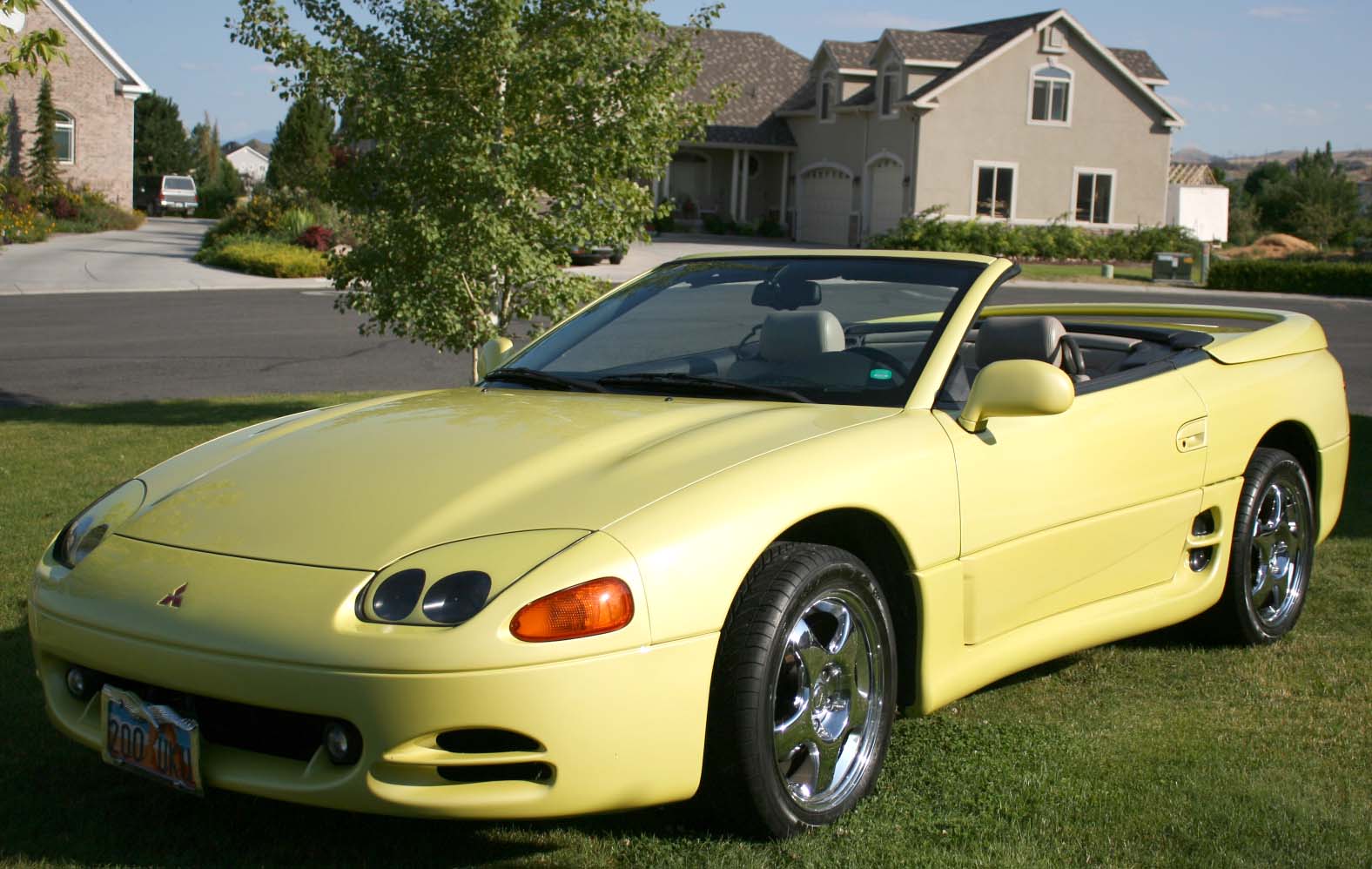 Martinique Yellow Pearl 1995 Mitsubishi 3000GT Spyder SL (#2 of 6 ...